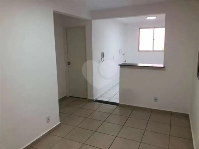 Apartamento para Venda em São Carlos/SP Distrito Industrial Miguel Abdelnur 2 Quartos