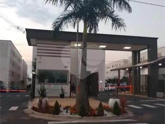 Apartamento para Venda em São Carlos/SP Parque Fehr 2 Quartos