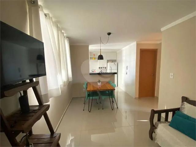 Apartamento para Venda em São Carlos/SP Parque Fehr 2 Quartos