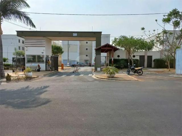 Apartamento para Venda em São Carlos/SP Parque Fehr 2 Quartos