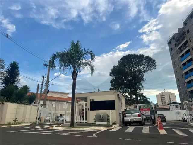 Apartamento para Venda em São Carlos/SP Parque Sabará 2 Quartos