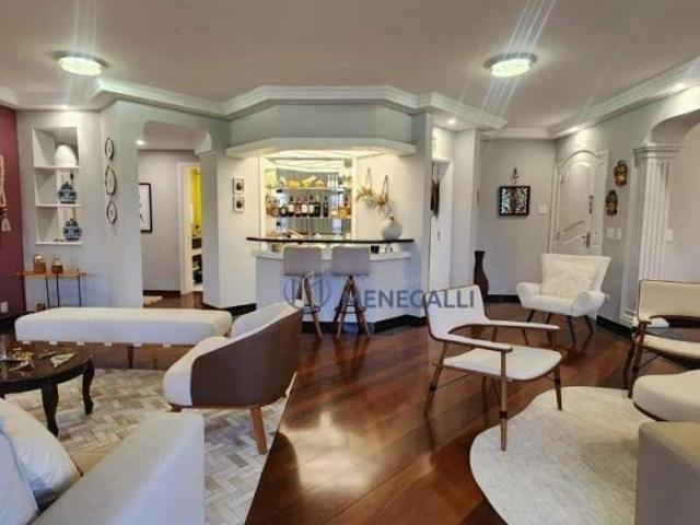Apartamento para venda em São Dimas de 240.00m² com 3 Quartos, 3 Suites e 3 Garagens