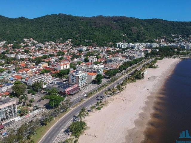 Apartamento para venda em São Francisco em Niterói Rio de Janeiro de 57.00m² com 2 Quartos, 1 Suíte e 1 Garagem