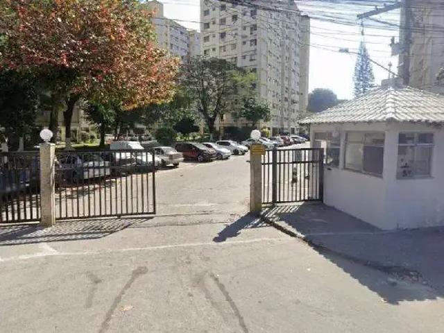 Apartamento para Venda em São Gonçalo/RJ Colubande 2 Quartos