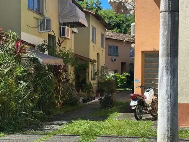 Apartamento para Venda em São Gonçalo/RJ Laranjal 2 Quartos