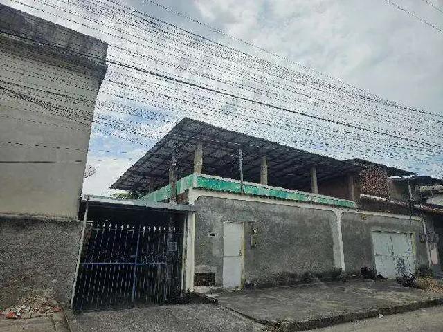 Apartamento para Venda em São Gonçalo/RJ Lindo Parque 5 Quartos