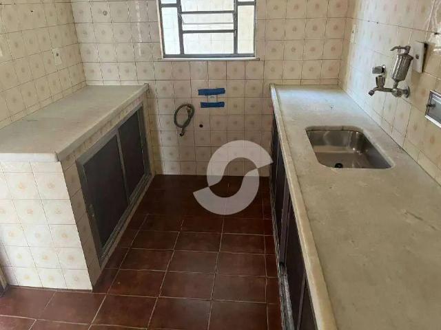 Apartamento para Venda em São Gonçalo/RJ Mutondo 6 Quartos