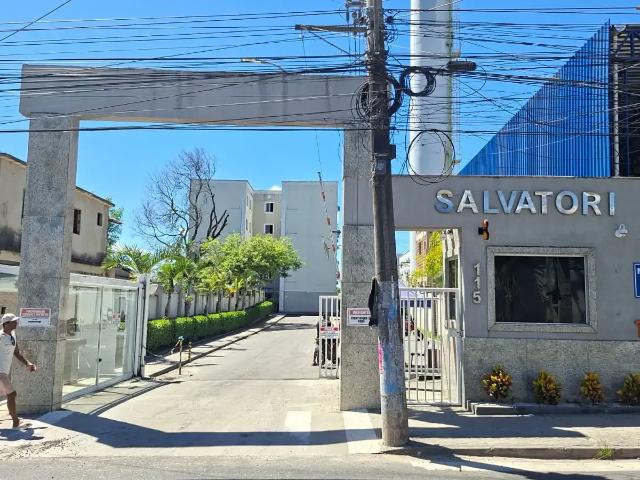 Apartamento para Venda em São Gonçalo/RJ Vista Alegre 2 Quartos