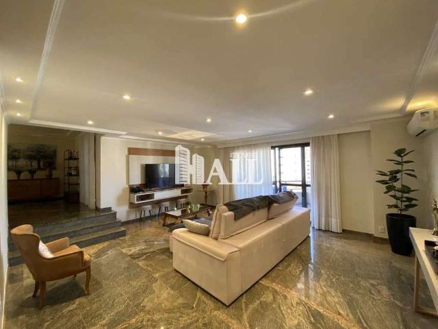 Apartamento para Venda em São José do Rio Preto/SP Centro 4 Quartos