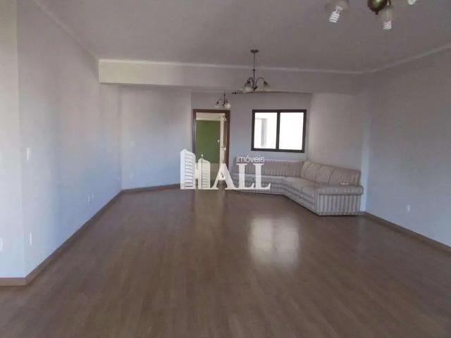 Apartamento para Venda em São José do Rio Preto/SP Centro 4 Quartos