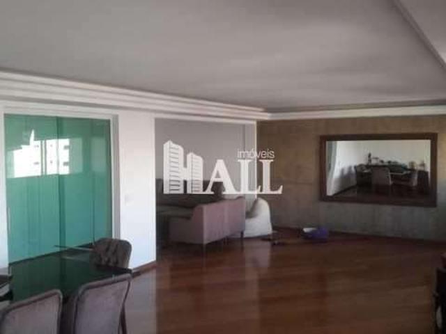 Apartamento para Venda em São José do Rio Preto/SP Centro 4 Quartos