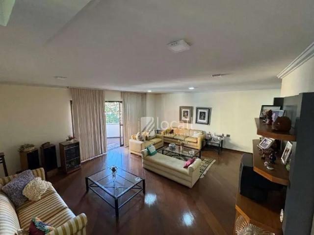 Apartamento para Venda em São José do Rio Preto/SP Centro 4 Quartos