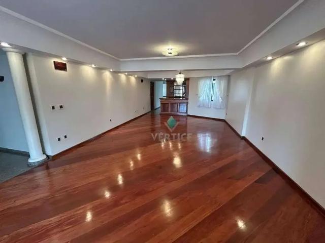 Apartamento para Venda em São José do Rio Preto/SP Centro 4 Quartos