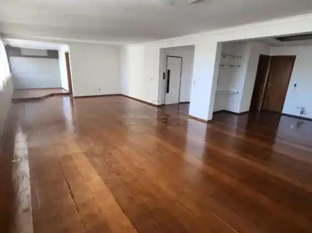 Apartamento para Venda em São José do Rio Preto/SP Centro 4 Quartos