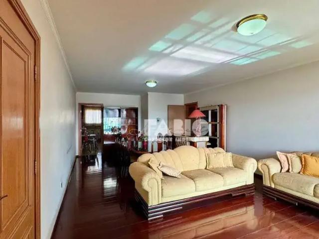 Apartamento para Venda em São José do Rio Preto/SP Centro 4 Quartos