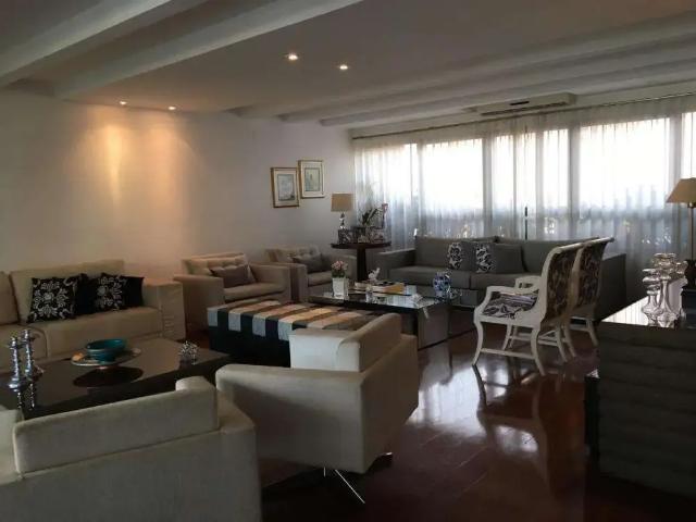 Apartamento para Venda em São José do Rio Preto/SP Centro 4 Quartos