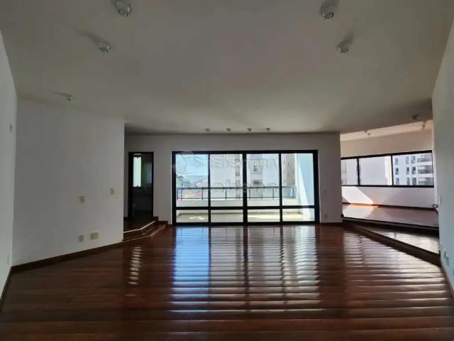 Apartamento para Venda em São José do Rio Preto/SP Centro 4 Quartos