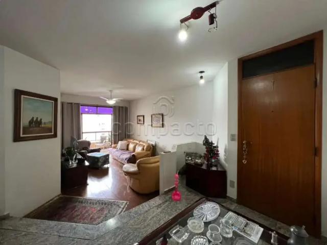 Apartamento para Venda em São José do Rio Preto/SP Centro 3 Quartos