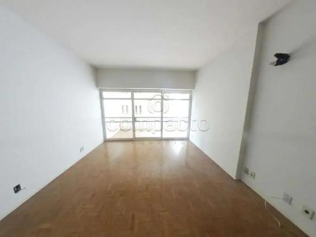 Apartamento para Venda em São José do Rio Preto/SP Centro 3 Quartos