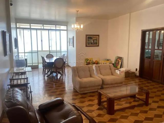 Apartamento para Venda em São José do Rio Preto/SP Centro 3 Quartos