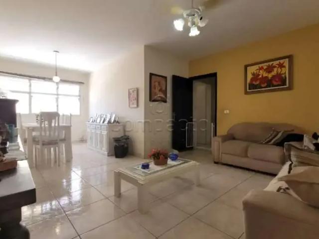 Apartamento para Venda em São José do Rio Preto/SP Centro 3 Quartos