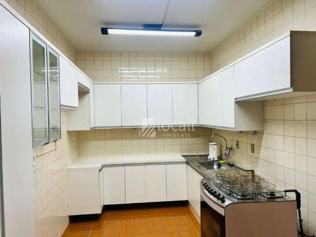 Apartamento para Venda em São José do Rio Preto/SP Centro 3 Quartos