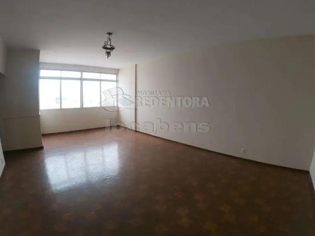 Apartamento para Venda em São José do Rio Preto/SP Centro 3 Quartos