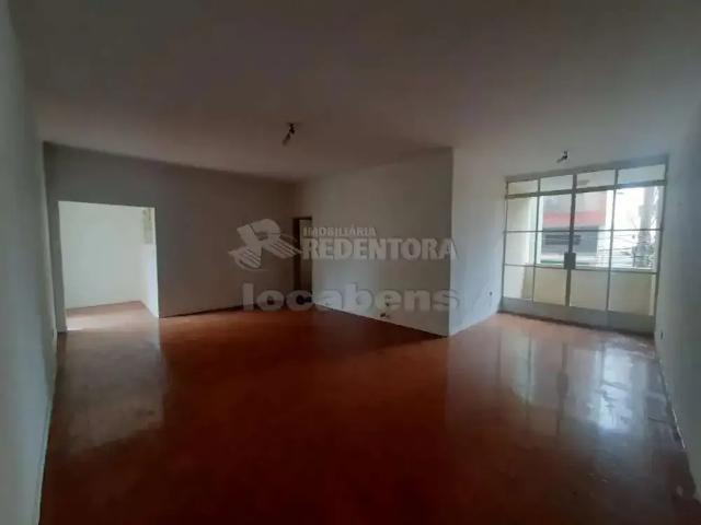 Apartamento para Venda em São José do Rio Preto/SP Centro 3 Quartos