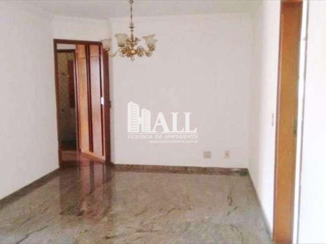 Apartamento para Venda em São José do Rio Preto/SP Centro 3 Quartos