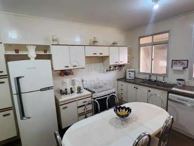 Apartamento para Venda em São José do Rio Preto/SP Centro 3 Quartos