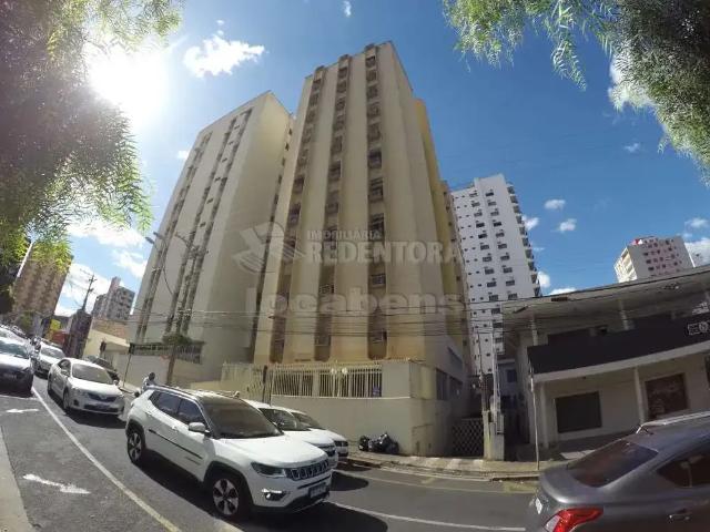 Apartamento para Venda em São José do Rio Preto/SP Centro 3 Quartos