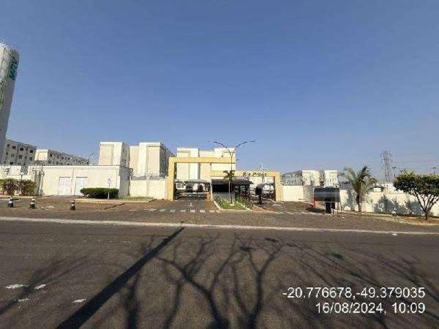 Apartamento para Venda em São José do Rio Preto/SP Loteamento Clube V 2 Quartos