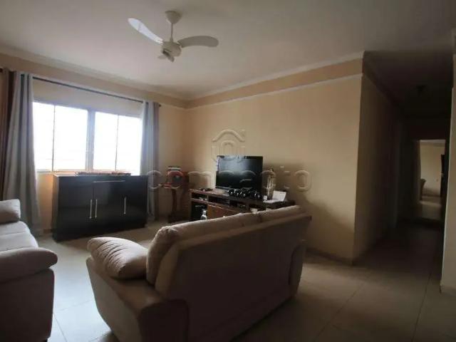 Apartamento para Venda em São José do Rio Preto/SP Vila Imperial 3 Quartos