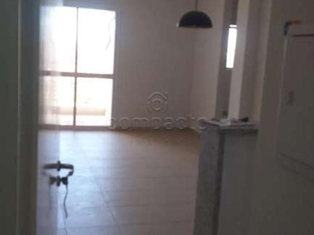 Apartamento para Venda em São José do Rio Preto/SP Vila Ideal 2 Quartos