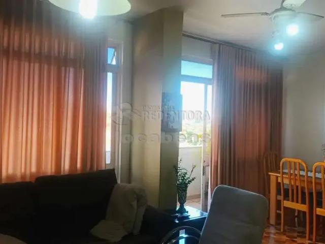 Apartamento para Venda em São José do Rio Preto/SP Vila Santa Cruz 3 Quartos
