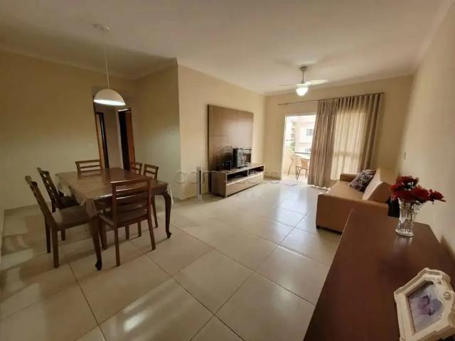 Apartamento para Venda em São José do Rio Preto/SP Vila Sinibaldi 3 Quartos