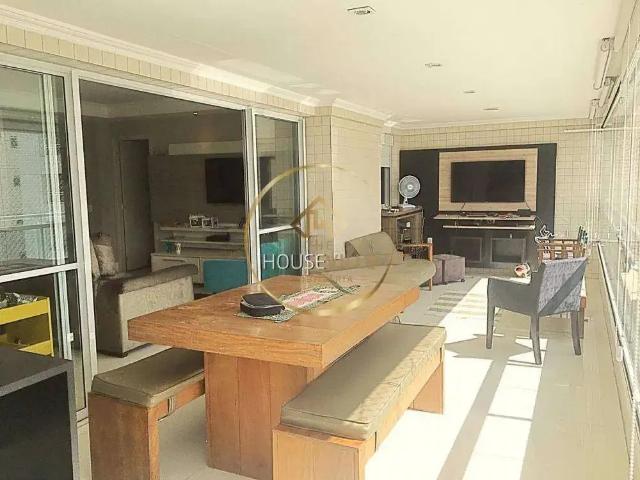 Apartamento para Venda em São José dos Campos/SP Vila Ema 4 Quartos