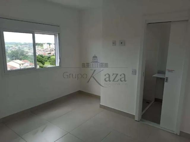 Apartamento para Venda em São José dos Campos/SP Vila Industrial 2 Quartos