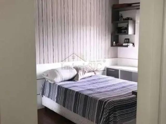 Apartamento para Venda em São José dos Campos/SP Jardim das Colinas 4 Quartos