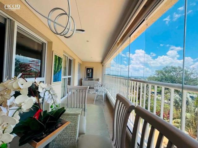 Apartamento para Venda em São José dos Campos/SP Jardim das Indústrias 4 Quartos