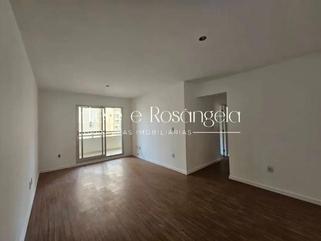 Apartamento para Venda em São José dos Campos/SP Parque Industrial 4 Quartos