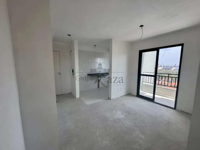 Apartamento para Venda em São José dos Campos/SP Parque Industrial 2 Quartos