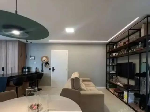 Apartamento para Venda em São José dos Campos/SP Parque Industrial 2 Quartos