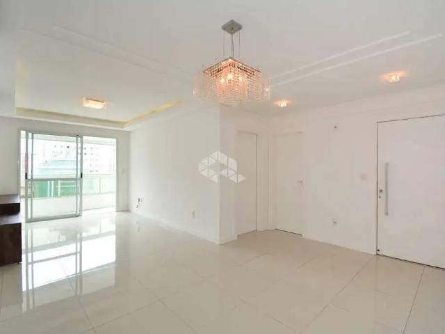 Apartamento para Venda em São José/SC Campinas 3 Quartos