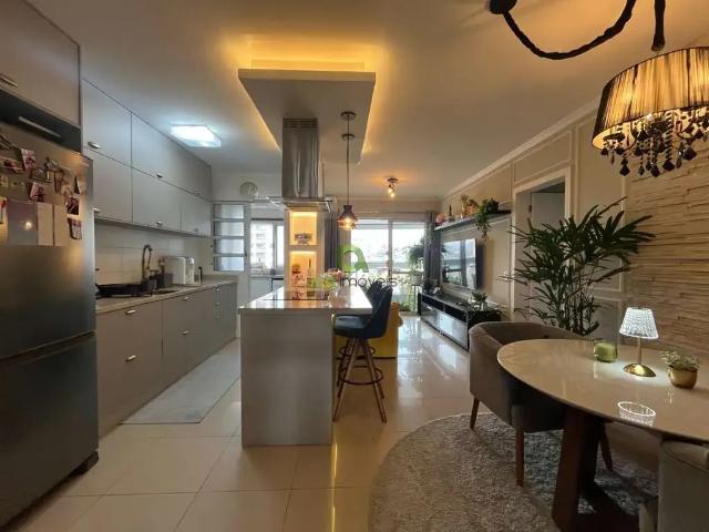 Apartamento para Venda em São José/SC Campinas 3 Quartos