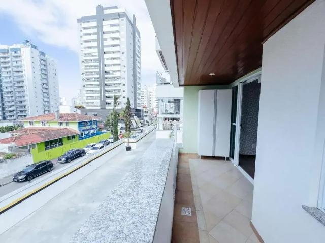 Apartamento para Venda em São José/SC Campinas 3 Quartos
