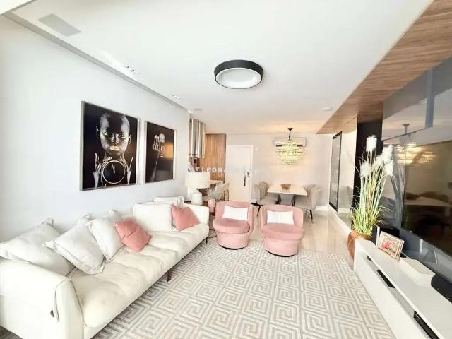 Apartamento para Venda em São José/SC Campinas 3 Quartos