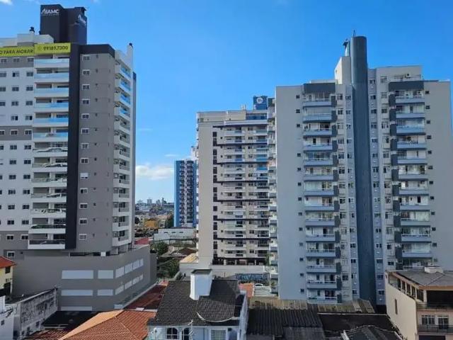 Apartamento para Venda em São José/SC Campinas 3 Quartos