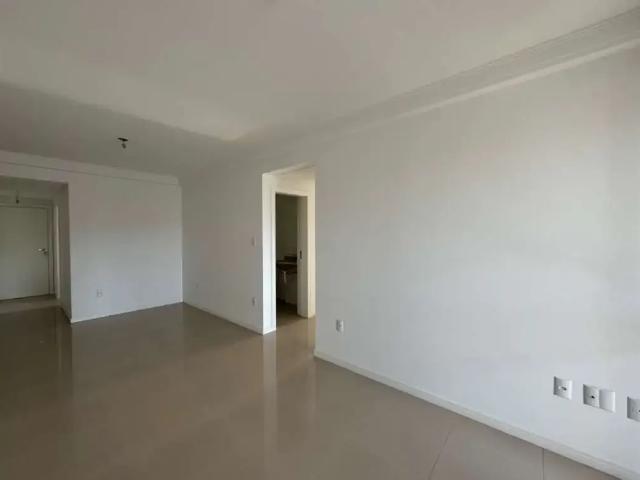 Apartamento para Venda em São José/SC Campinas 3 Quartos