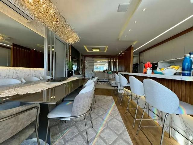 Apartamento para Venda em São José/SC Campinas 4 Quartos